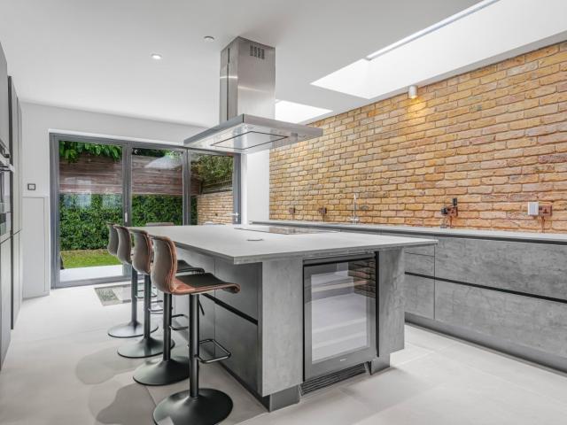 4 bedroom property in Kinnoul Road, London, W6 £7,000 pcm | Chestertons