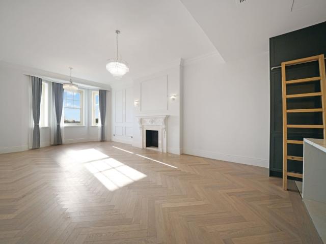 4 bedroom property in North Gate, Prince Albert Road, St John's Wood, London, NW8 £17,500 pcm | Chestertons