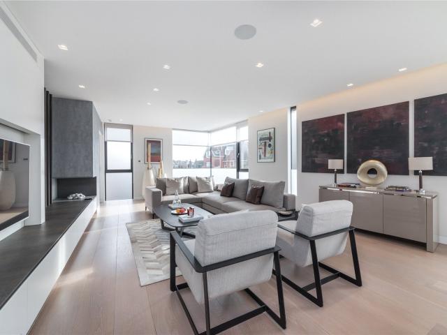 4 bedroom property in Nutley Terrace, Hampstead, London, NW3 £16,900 pcm | Chestertons