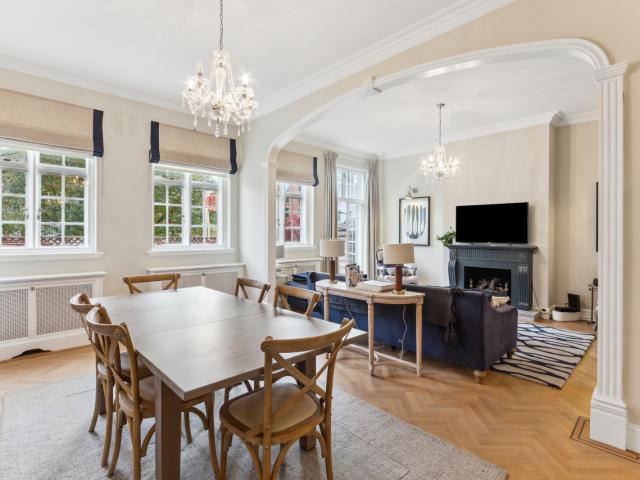 4 bedroom property in Stafford Court, Kensington High Street, London, W8 £9,300 pcm | Chestertons