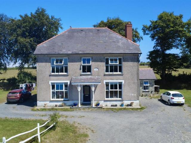4 bedroom property with land for sale