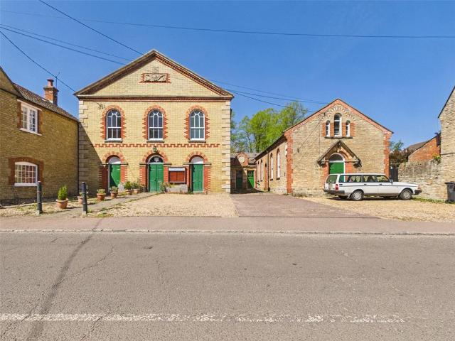 4 bedroom property with land for sale