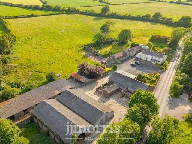 4 bedroom property with land for sale