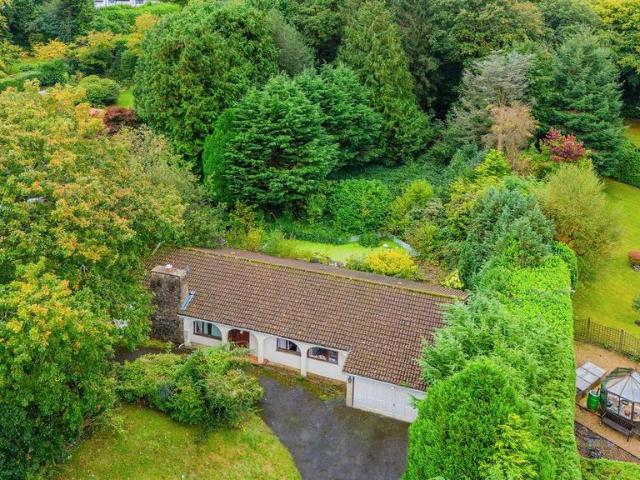 4 bedroom property with land for sale