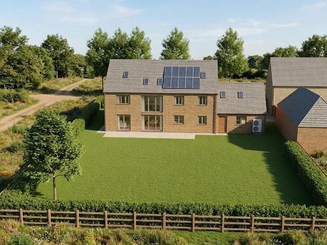4 bedroom property with land for sale