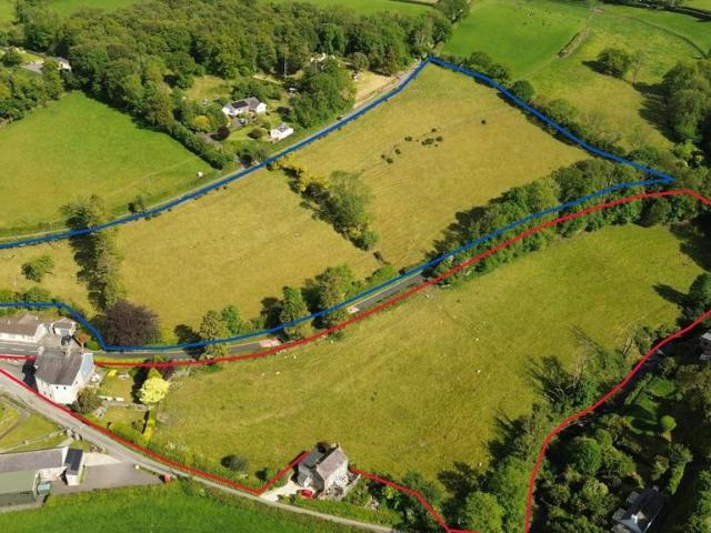 4 bedroom property with land for sale