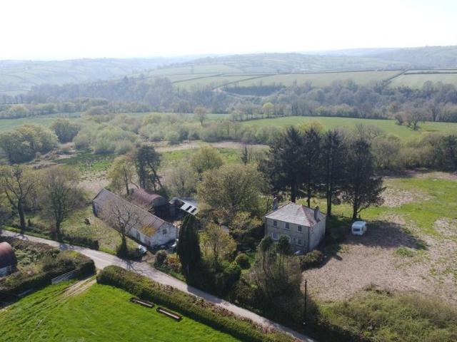 4 bedroom property with land for sale