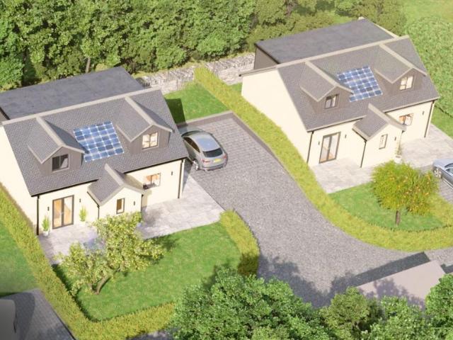 4 bedroom property with land for sale