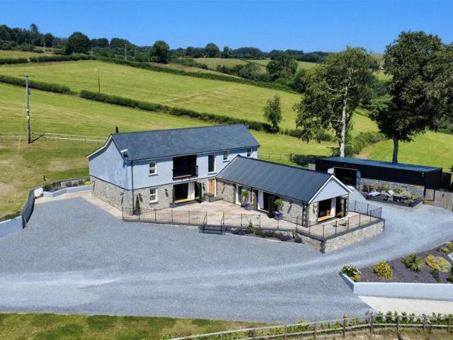 4 bedroom property with land for sale