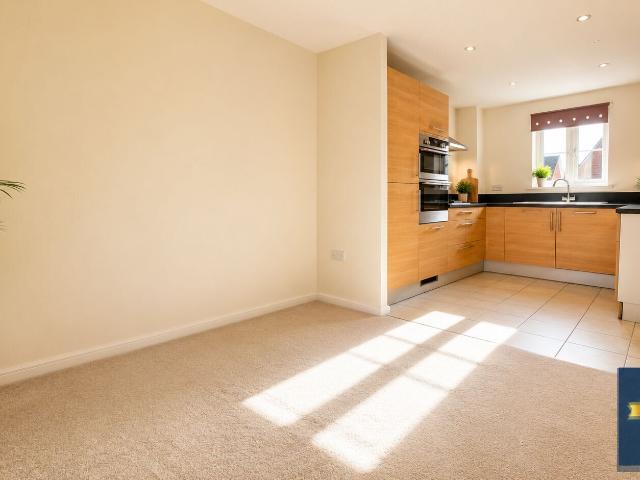 4 bedroom property to let in Glebe Road, Colchester £1,900 pcm
