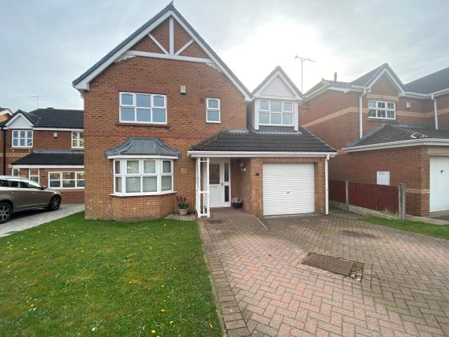 4 bedroom property to let in Pasture Croft, Thurcroft, S66 9EU £1,500 pcm