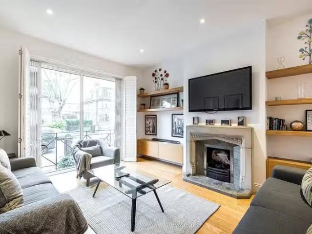 4 bedroom property to let in Porchester Terrace, Bayswater, Lo.