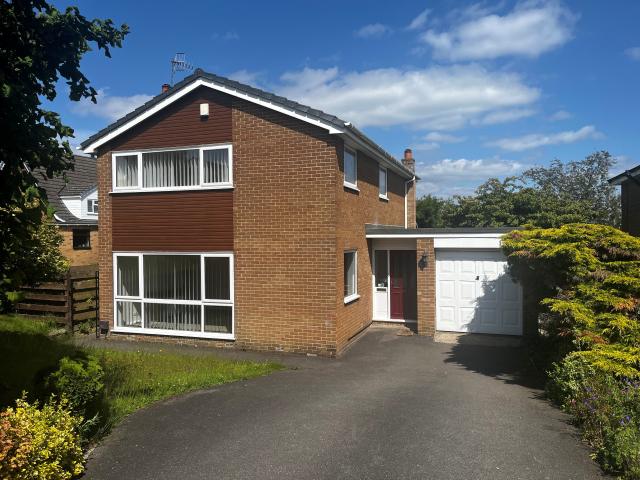 4 bedroom property to let in Repton Place, Dronfield Woodhouse, S18 £1,295 pcm