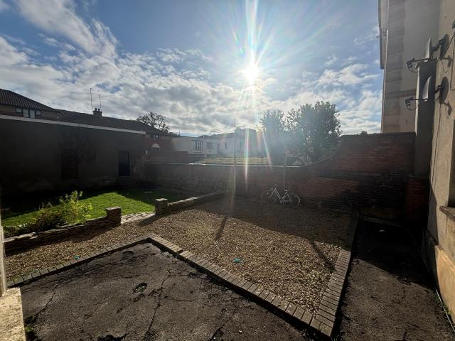 4 bedroom property to let in Tyndalls Mansions, Clifton, Bristol £2,800 pcm