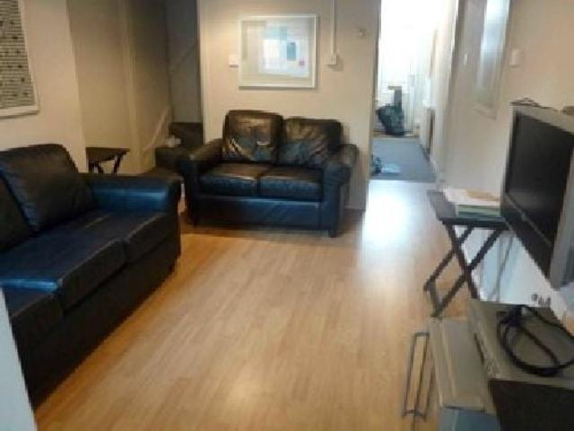 4 bedroom property to let in 18 GEORGE ROAD £440 pw