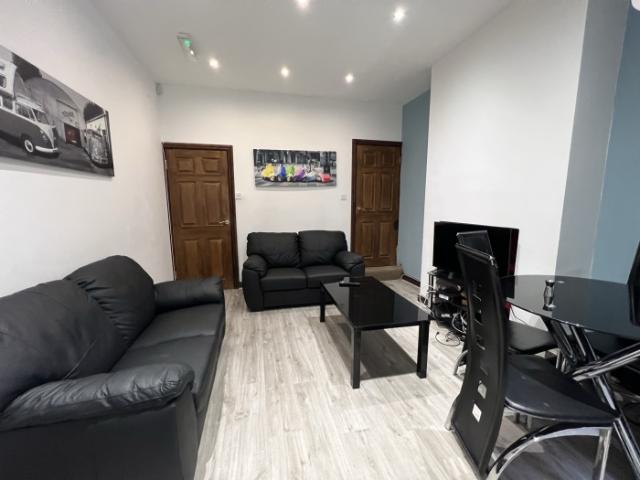 4 bedroom property to let in 248 Hubert Road £520 pw