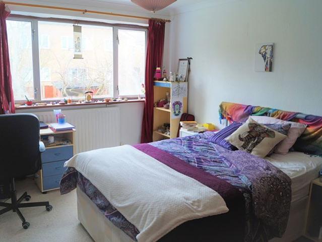 4 bedroom property to let in 51A FREDERICK ROAD £520 pw