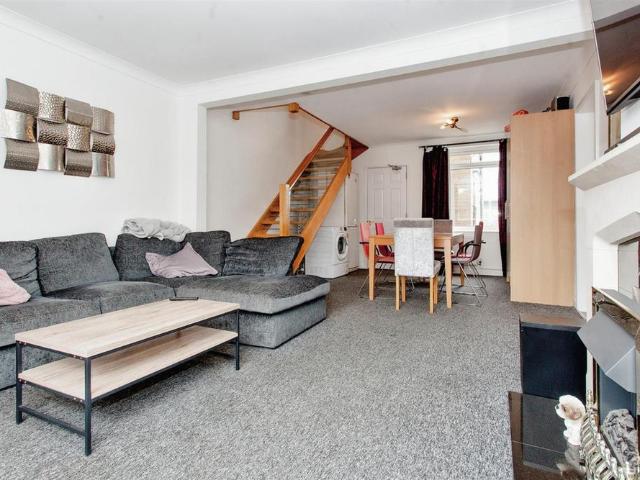4 bedroom property to rent