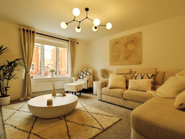 4 bedroom property to rent