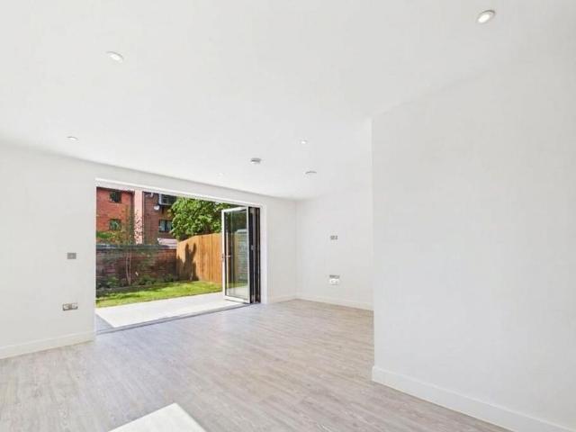 4 bedroom property to rent