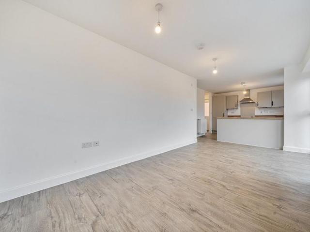4 bedroom property to rent