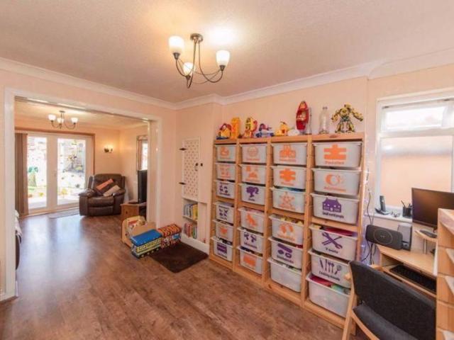4 bedroom property to rent