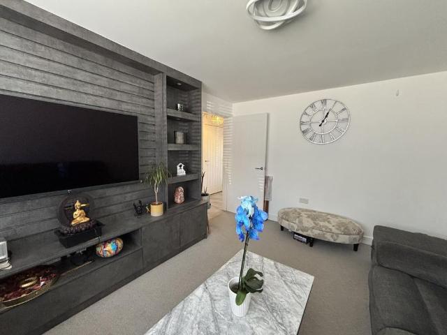 4 bedroom property to rent