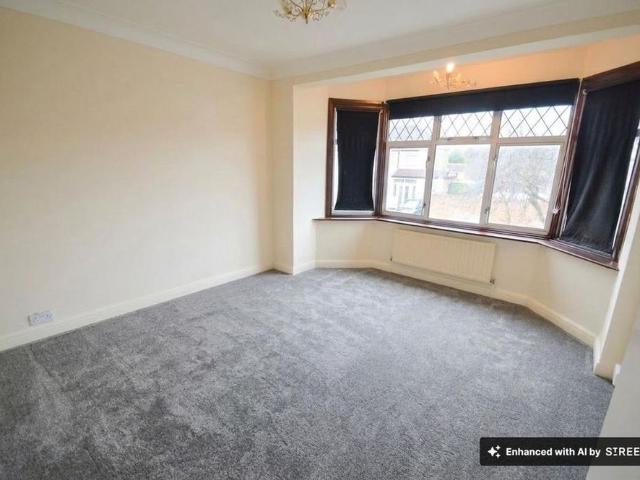 4 bedroom property to rent