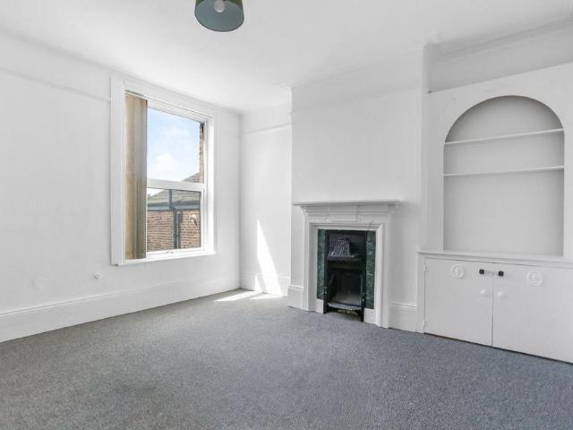 4 bedroom property to rent
