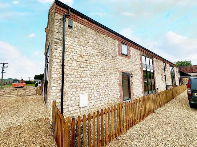4 bedroom property to rent