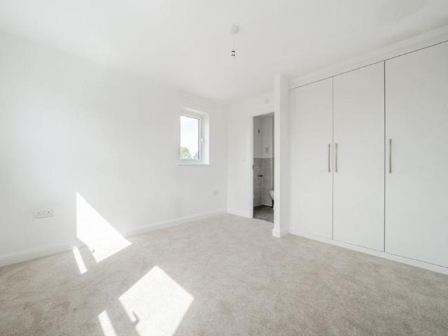 4 bedroom property to rent