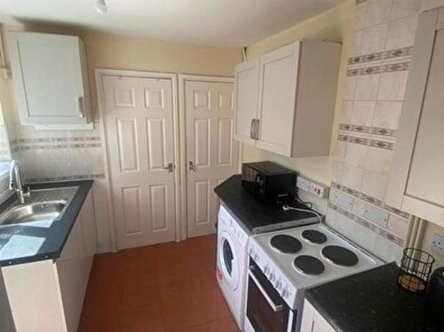 4 Bedroom Property To Rent In Brook Street, Treforest, Pontypridd, CF37
