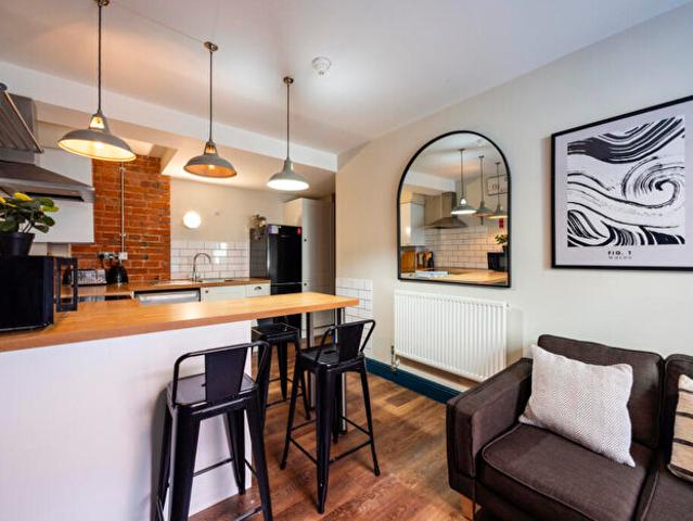 4 Bedroom Property To Rent In Flat, Shoe & Boot Factory, Leicester, LE2