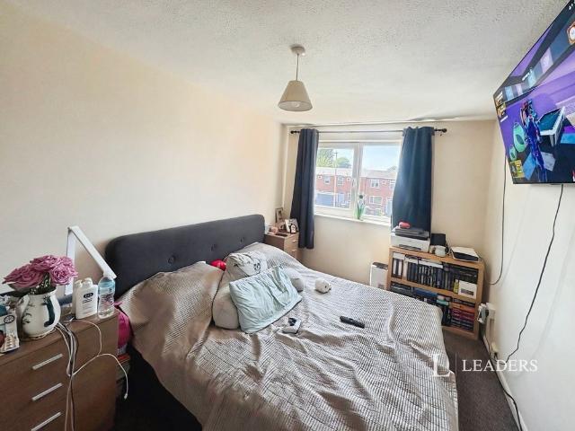 4 bedroom property to rent Lewis Road, Loughborough, LE11