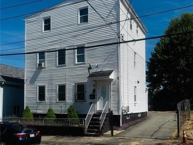 4 bedroom, Providence RI 02905 104651014