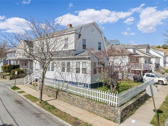 4 bedroom, Providence RI 02905 104113789