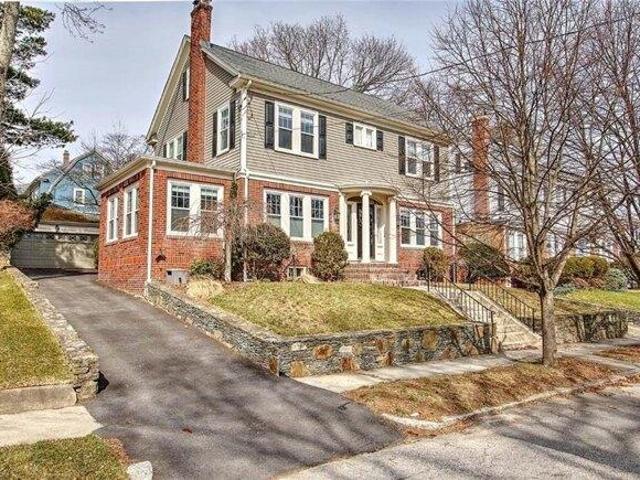 4 bedroom, Providence RI 02906 102027178