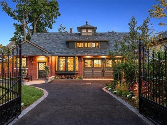 4 bedroom, Providence RI 02906 104479060