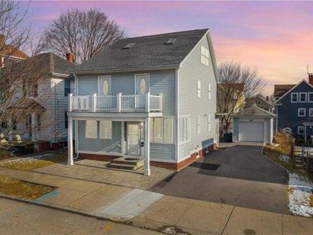 4 bedroom, Providence RI 02908 101932845