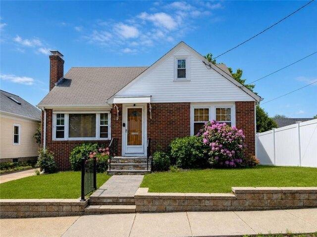 4 bedroom, Providence RI 02908 104790396