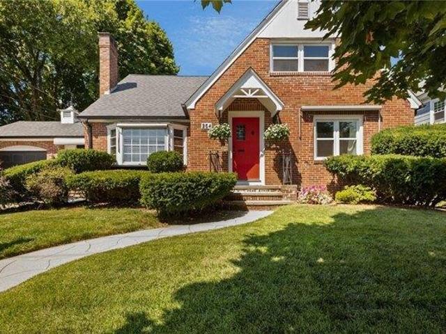 4 bedroom, Providence RI 02908 104791545