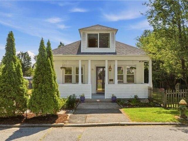 4 bedroom, Providence RI 02908 104831579