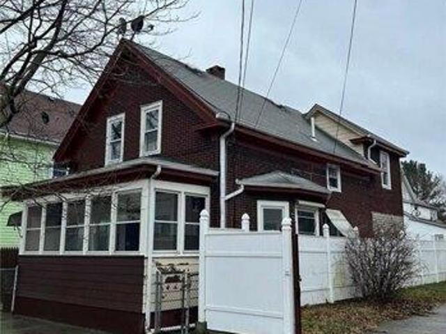 4 bedroom, Providence RI 02909 LS102762577