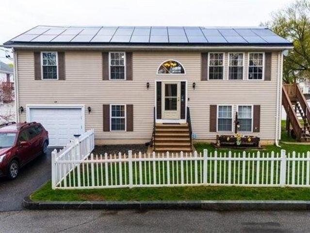 4 bedroom, Providence RI 02909 LS102728317