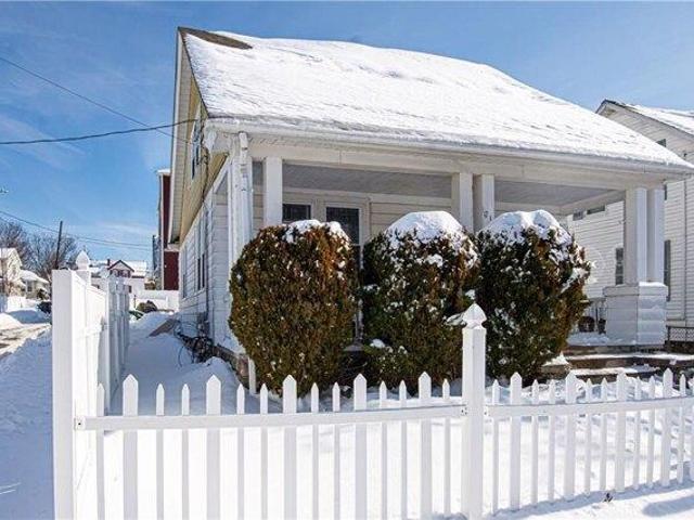 4 bedroom, Providence RI 02909 LS102729410