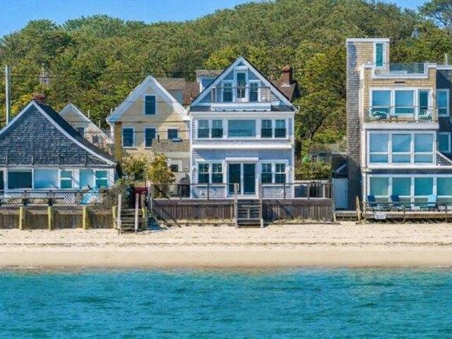 4 bedroom, Provincetown MA 02657 104605927