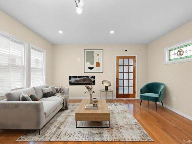 4 bedroom, Queens Village NY 11429 103599721