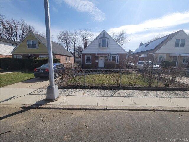 4 bedroom, Queens Village NY 11429 103625891