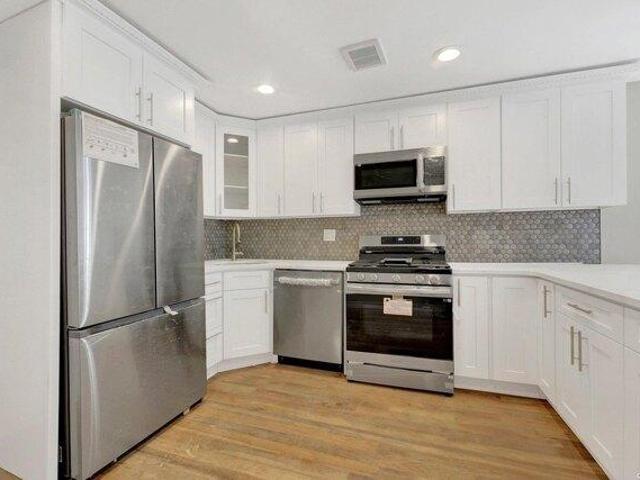 4 bedroom, Queens Village NY 11429 103620713