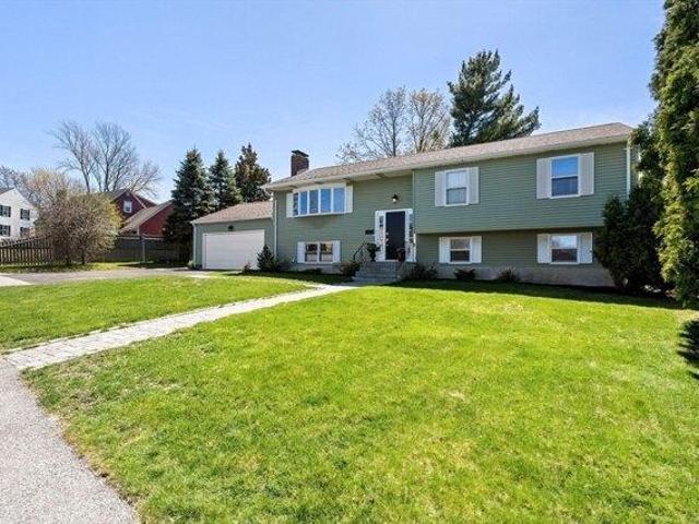 4 bedroom, Quincy MA 02169 LS102411497